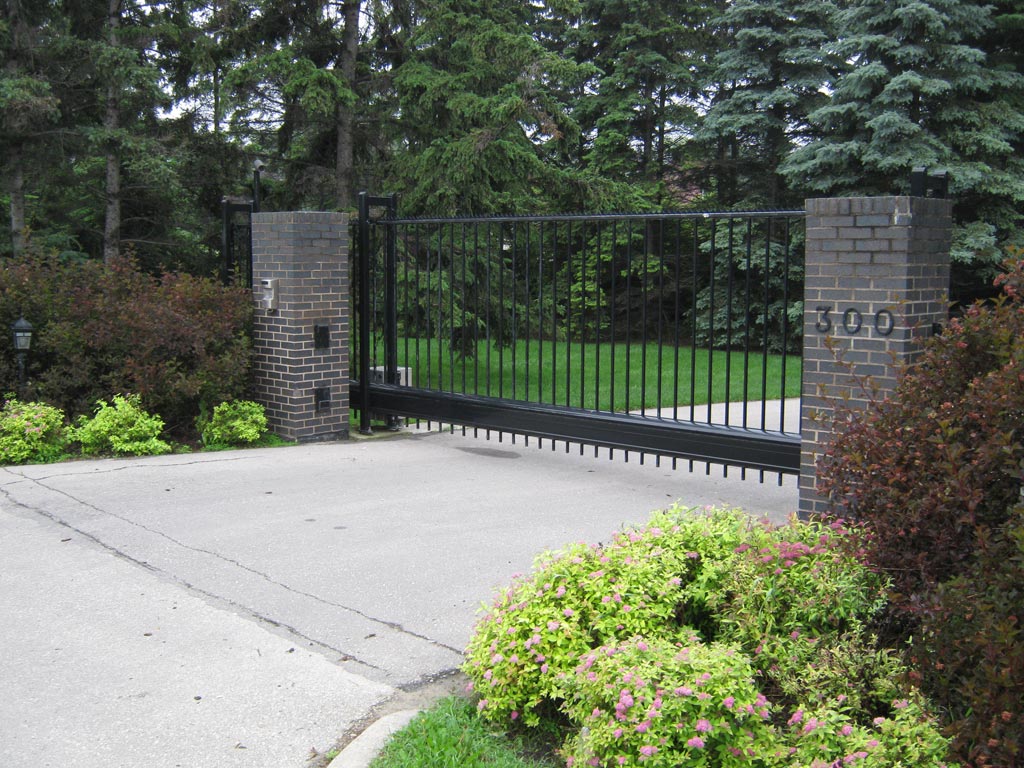 Residential Automated Gates Winnipeg | Convenient Security